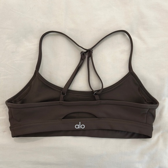 ALO Yoga | Intimates & Sleepwear | Alo Yoga Airlift Intrigue Bra | Poshmark